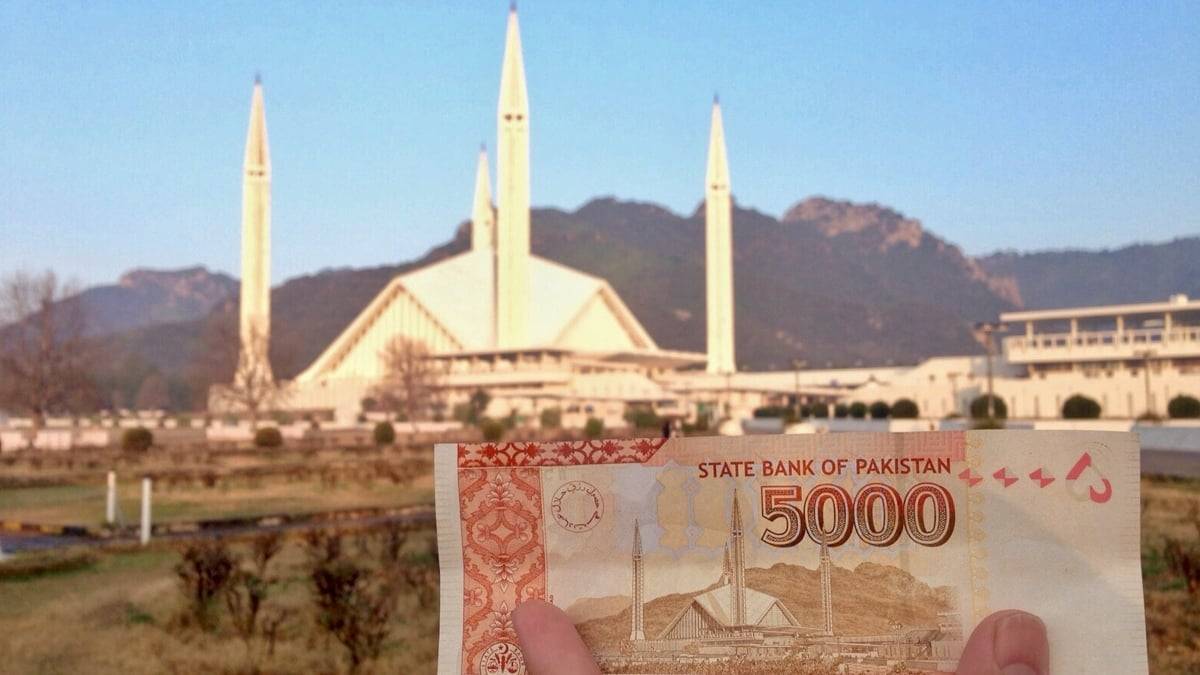 Pakistani Currency notes and Coins Historical places information | Life ...